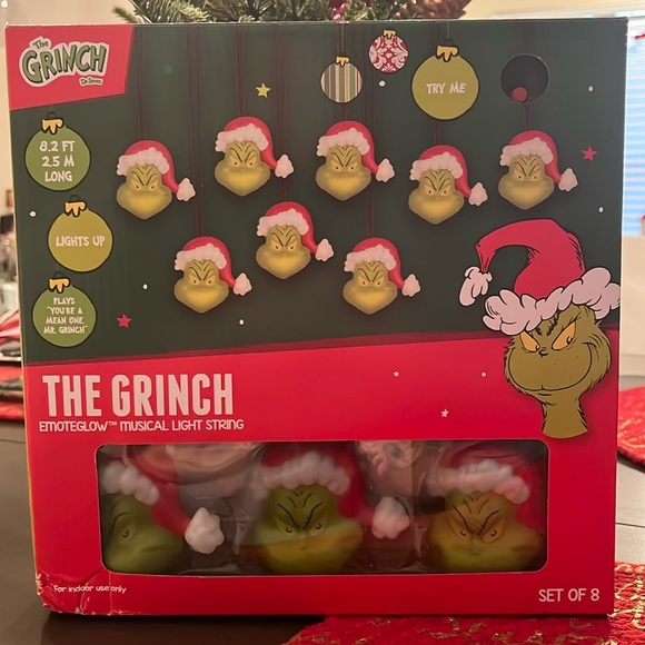 Holiday | The Grinch Emoteglow Musical Light String | Poshmark